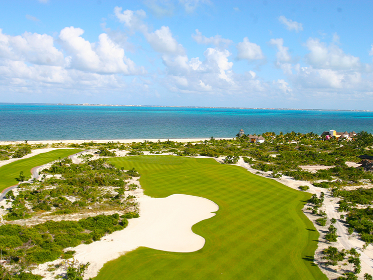 4 Reasons Why Couples Should Play Golf Together When Traveling to Mexico